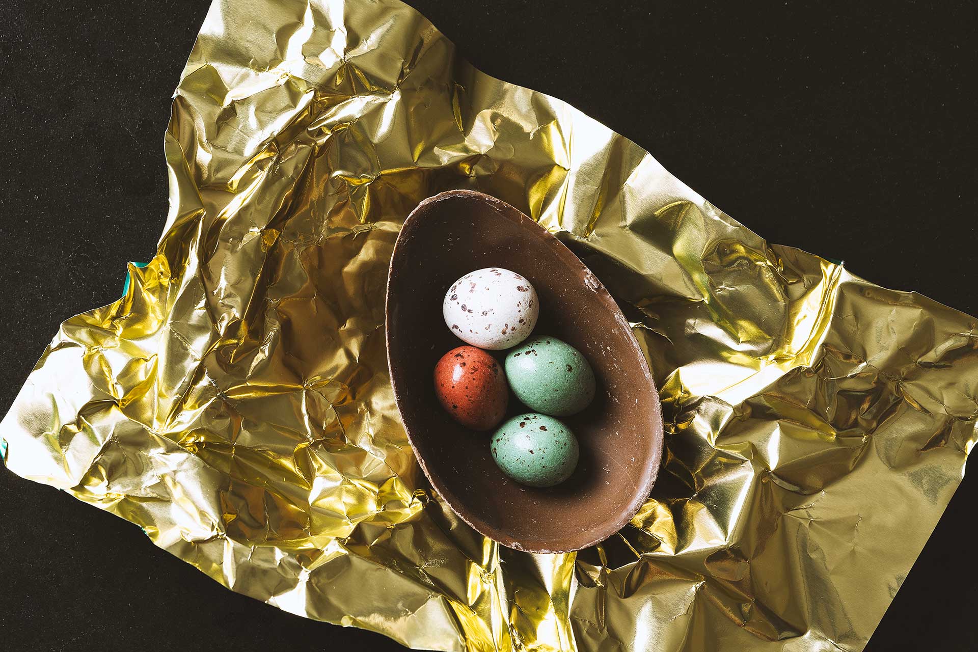 Come riciclare la carta delle uova di Pasqua Come riciclare la carta delle uova di Pasqua